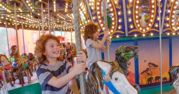 Grand Caravan Carousel